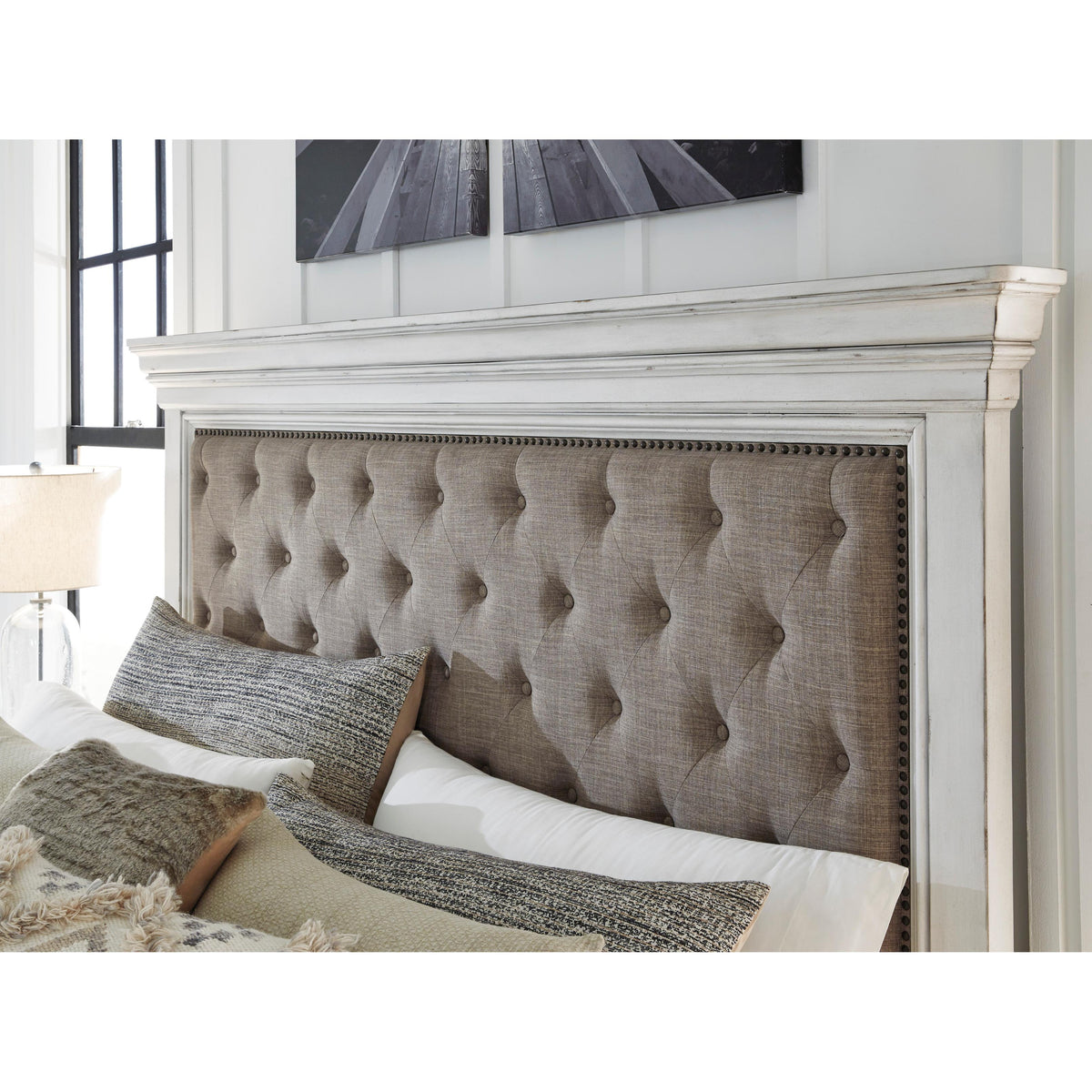 Kanwyn whitewash queen panel bed store
